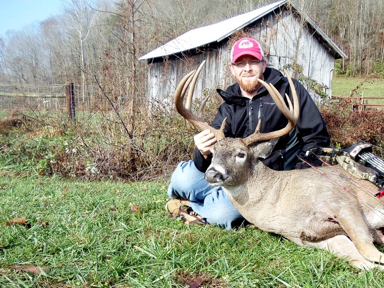Ohio Deer Hunts, Ohio Whitetail Deer Guide, Monster Trophy Bucks